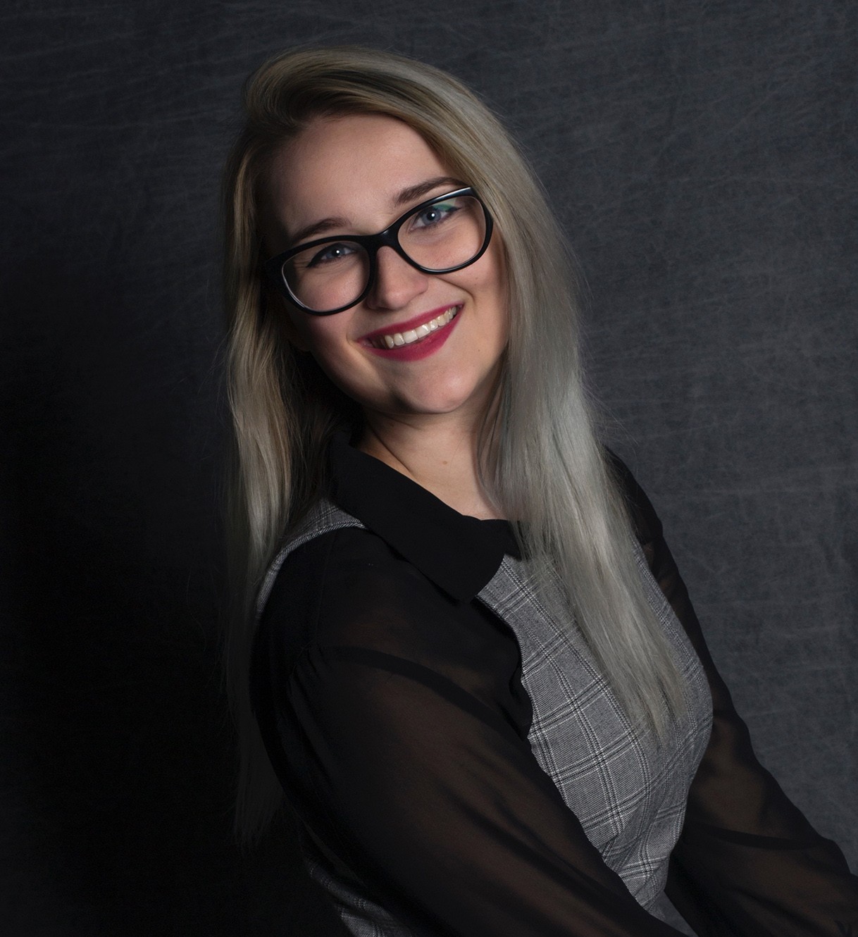 Shaping Future Designers for the Real World - Graphis Journal Magazine ...