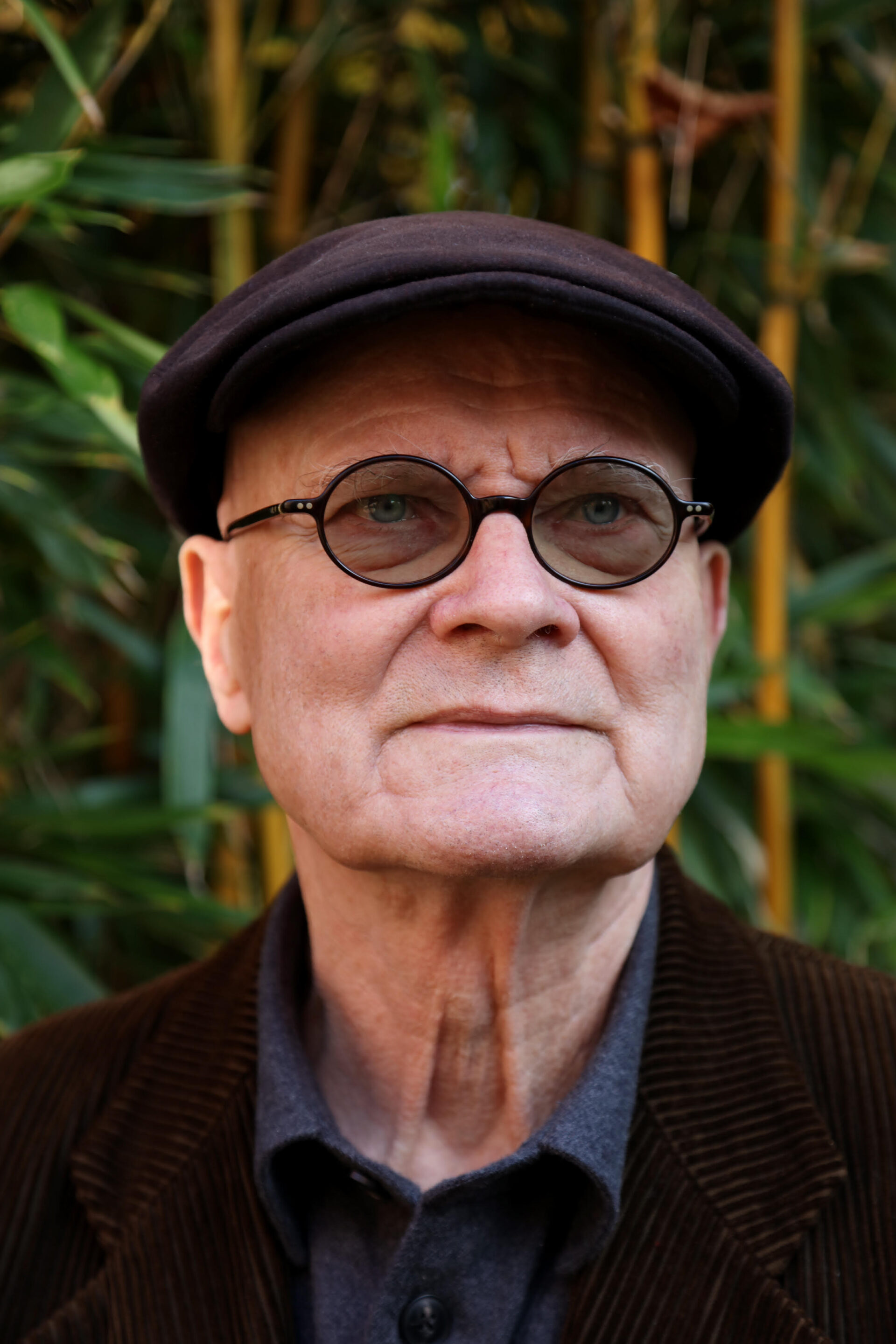 Gunter Rambow: Posters That Sing, Seduce, and Scheme - Graphis Award ...